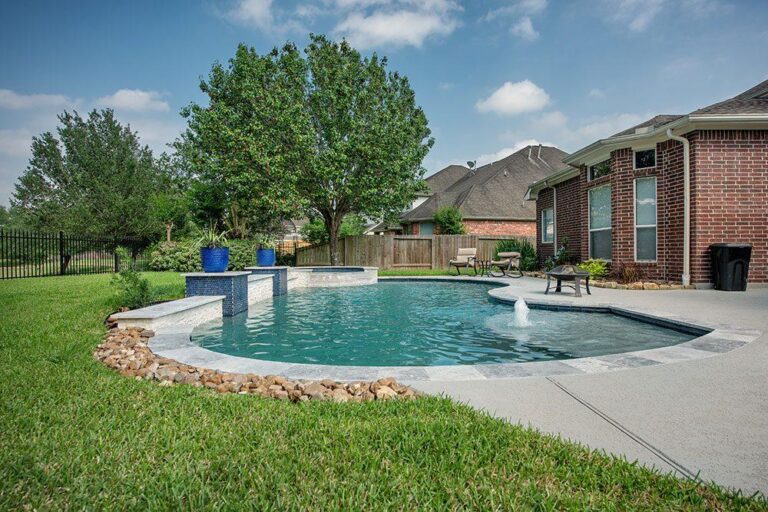 Freeform Pools Design Gallery | Avree Custom Pools